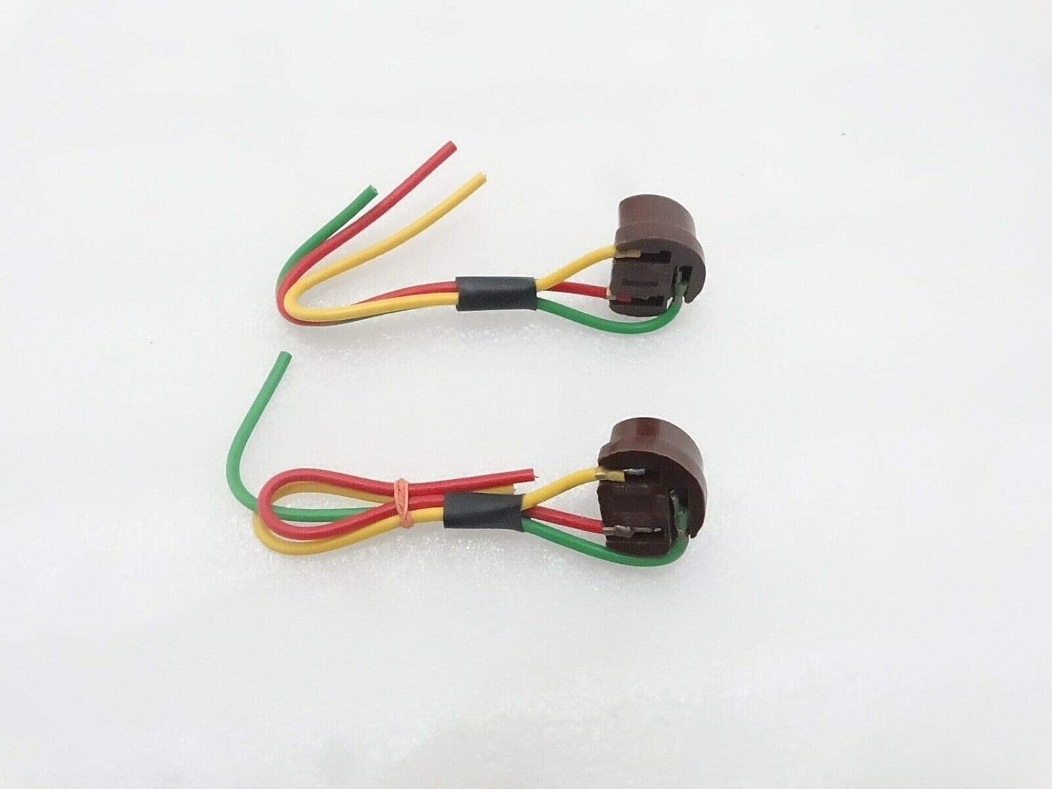 Royal Crusaders Universal Lucas Type 3 Pin Headlight Lamp Holder (Pair ...